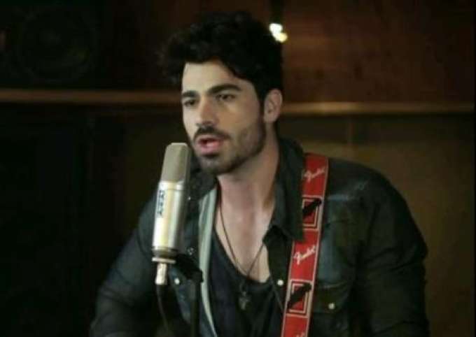 Ex- BBB Rodrigo o primeiro a posar para o Paparazzo | Famosos & TV ...